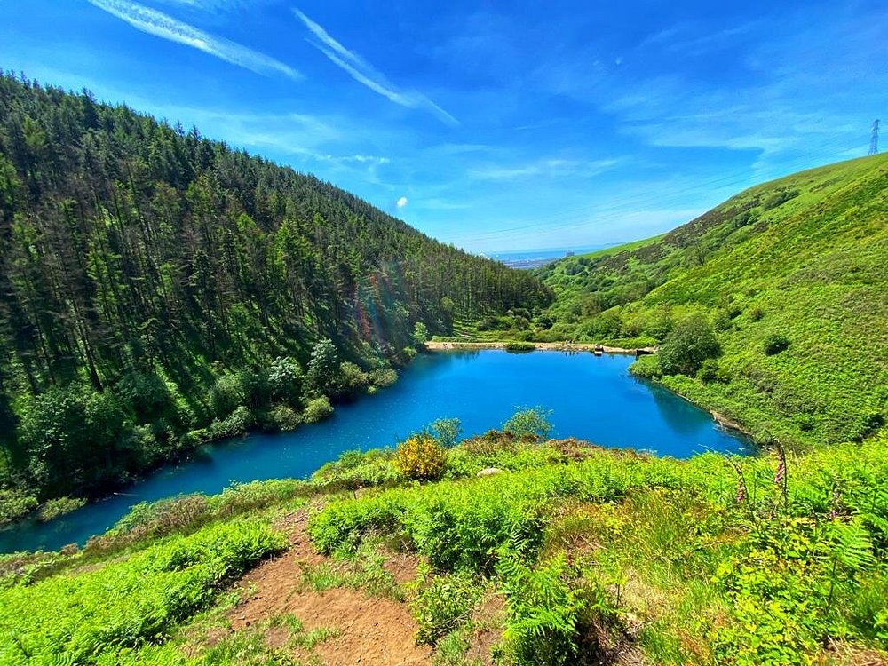 ‘Blue lagoon’ stunning Welsh reservoir near Port Talbot that went viral ...